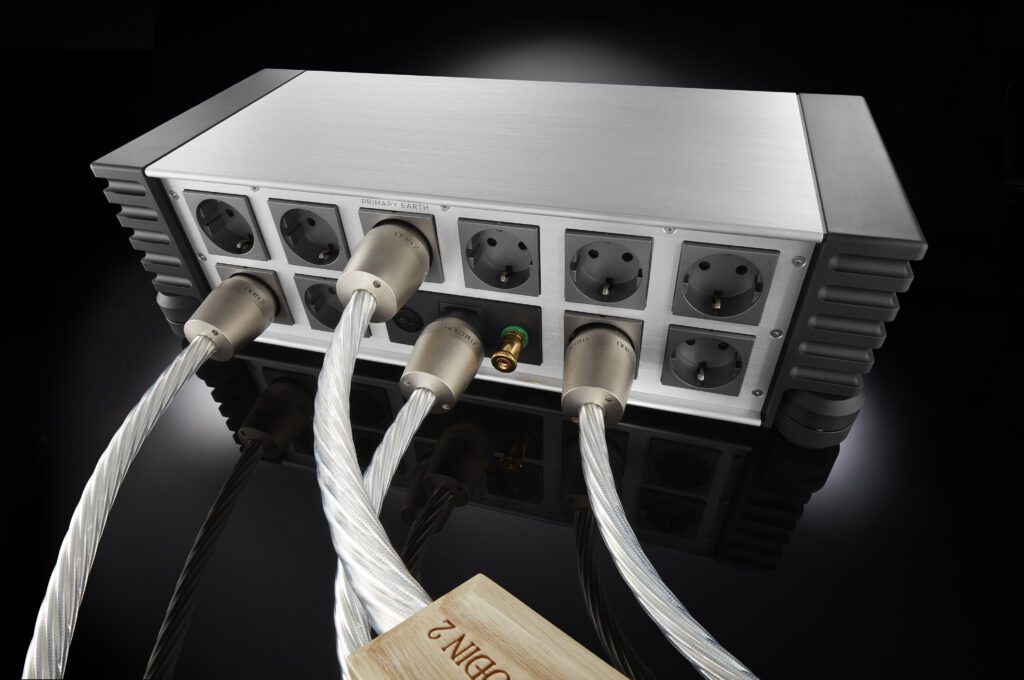 Nordost QBASE Reference - hi-fi+