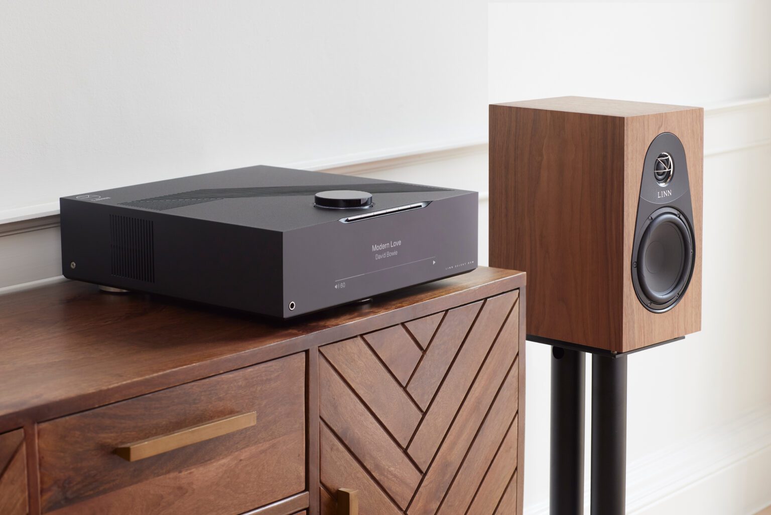 Linn 119: The Evolution of Active Loudspeakers - hi-fi+